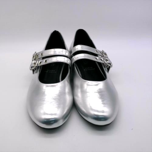 Womens Silver schuh Livy Toe Ballerina Flat Shoes | schuh
