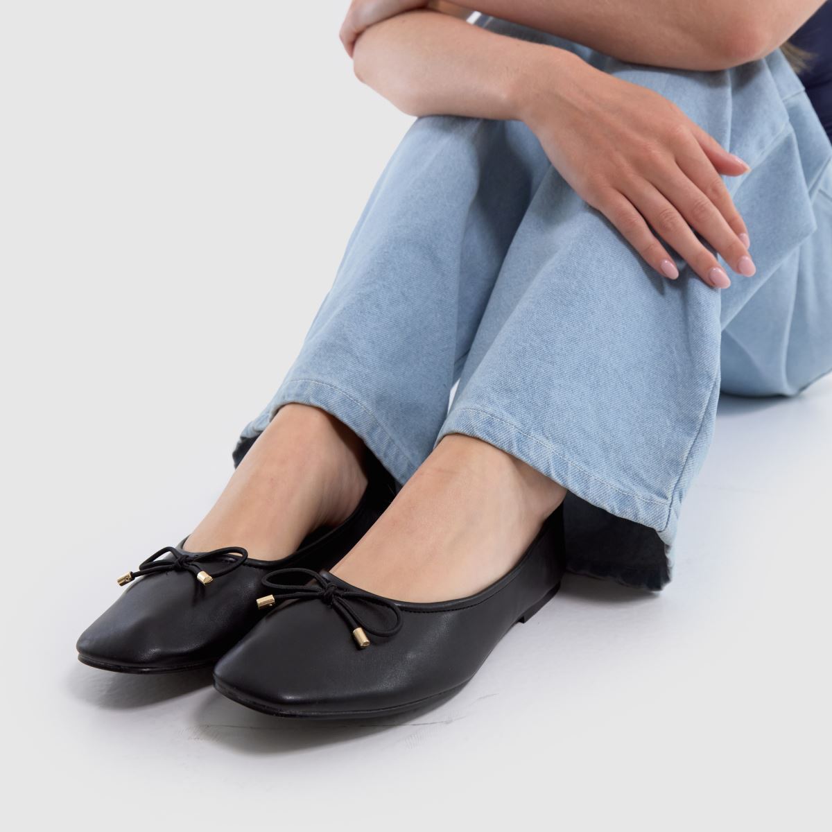 Womens Black schuh Lou Ballerina Flat Shoes | schuh