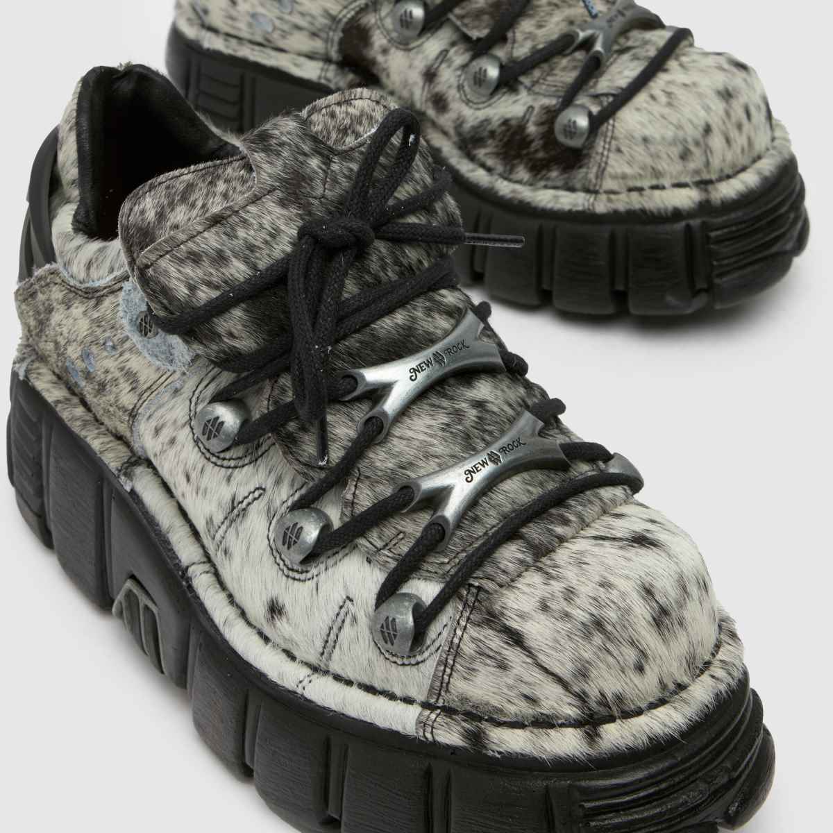 Womens Black & White NEW ROCK Classic Low Trainers | schuh