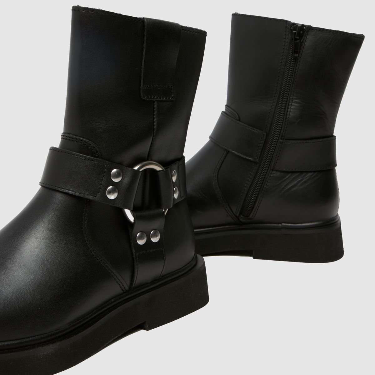 Womens Black schuh Cowan Sqaure Toe Hardwear Boots | schuh