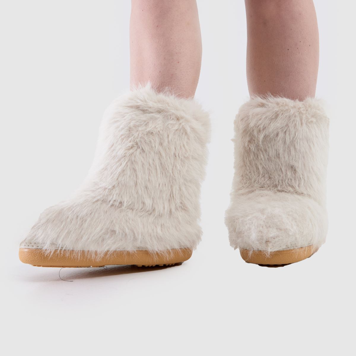 Womens Natural Azalea Wang Dipa Fur Boots | schuh