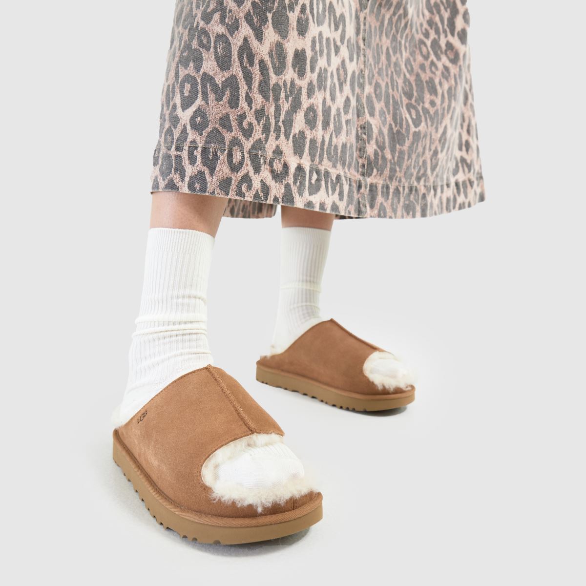 Womens Chestnut UGG Greenport Slide Slippers | schuh