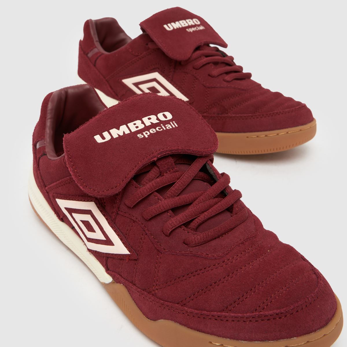 Womens Burgundy UMBRO Speciali TR Trainers | schuh
