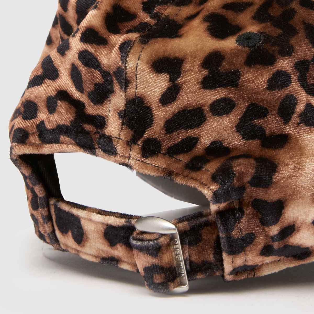 Print New Era Leopard Velour 9FORTY Cap Caps And Hats | schuh