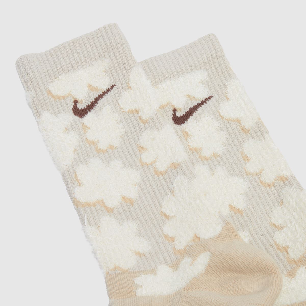 Beige Nike Everyday Crew Socks 2 Pack Socks | schuh